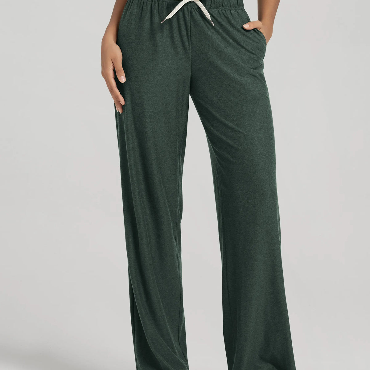 odSTRATUM 31" Women's Straight Leg Casual Pants with Pockets – ododos